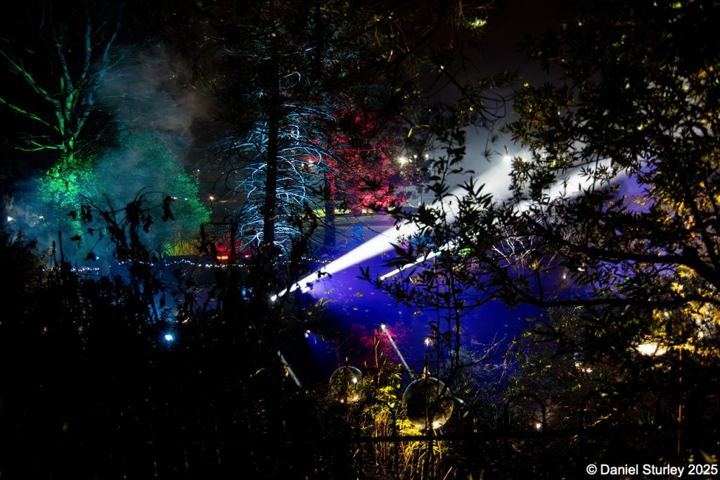 THE LUMINATE LIGHT TRAIL AT THE BIRMINGHAM BOTANICAL GARDENS – Daniel ...